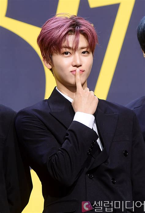 셀럽포토 Nct드림 재민 핑크빛 무드 셀럽미디어