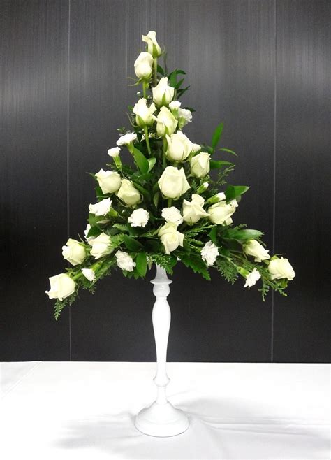 Simple Triangular Flower Arrangement