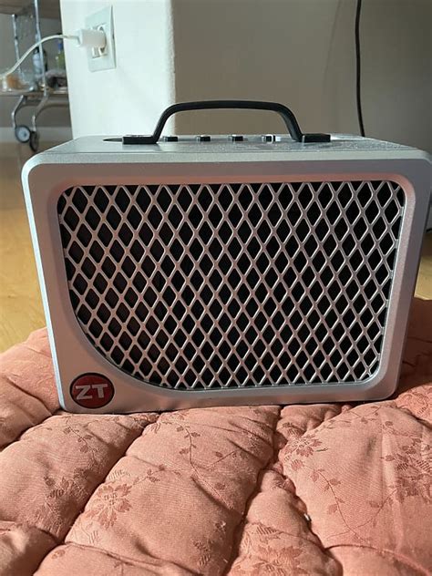 ZT Lunchbox Reverb Reverb ZT Lunchbox Reverb Reverb