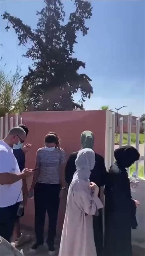 صحيفة الوطن استجابة للنداء الوطني طوابير تصطف أمام المستشفيات في