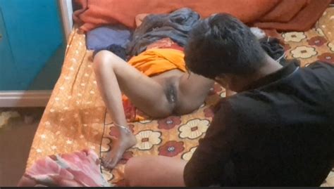 Indian Bhabhi Chudai Video For Her Real Chudai For 69 Xmas Mature Porn