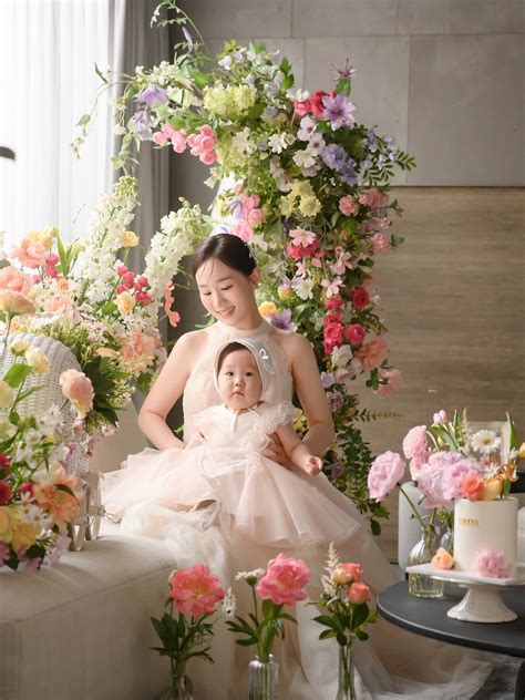 제이미돌 반얀트리돌잔치 신라호텔돌잔치 팔선돌잔치 도림돌잔치 조선팰리스돌잔치 라일락홀돌잔치 파크하얏트돌잔치 꽃향기 가득한