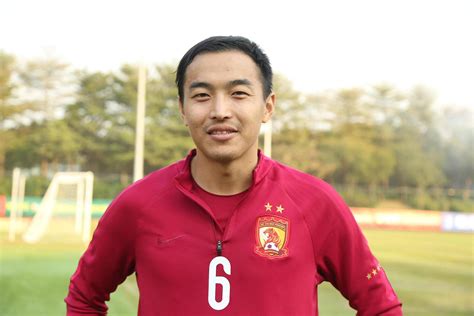 恭喜男足，冯潇霆回归，上任新岗位，多年坚持终获回报！广州老将球迷