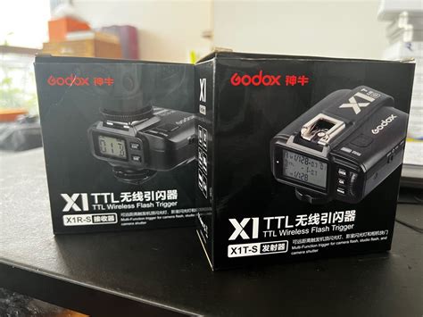 Pair of Godox X1R-S and X1T-S wireless flash triggers, Photography ...