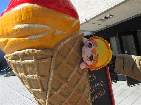 Zenitsu Hugging An Ice Cream Cone 2 By Kllngjk On Deviantart
