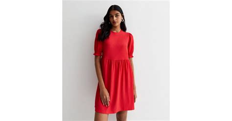 Red Crinkle Puff Sleeve Smock Mini Dress New Look