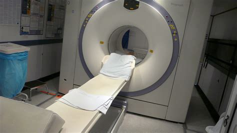 Pet Scanner