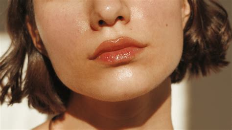 Lip Combos Are The Latest Tiktok Trend And Experts Share The Best Ones