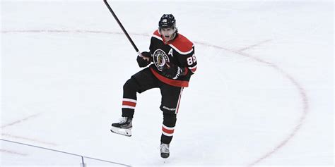 Must See Patrick Kanes 400th Career Goal Was A Beauty Nss