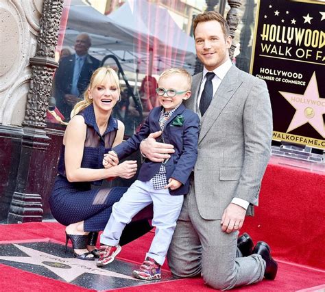 ≡ Anna Faris Transformation Through The Years 》 Her Beauty