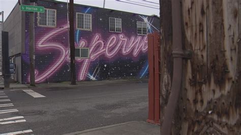 Seattle Nightclub To Feature Nude Dancers Citing Suspension Of Lewd Conduct Law King Com