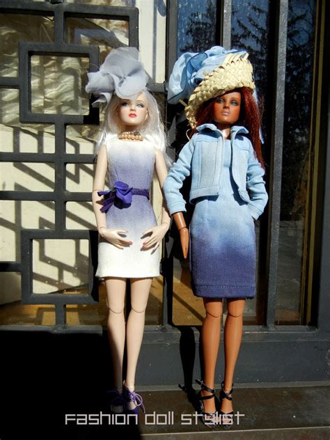 Fashion Doll Stylist Skinny Dipping