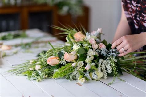 Short Verses For Funeral Flower Cards 2024 It The Movie