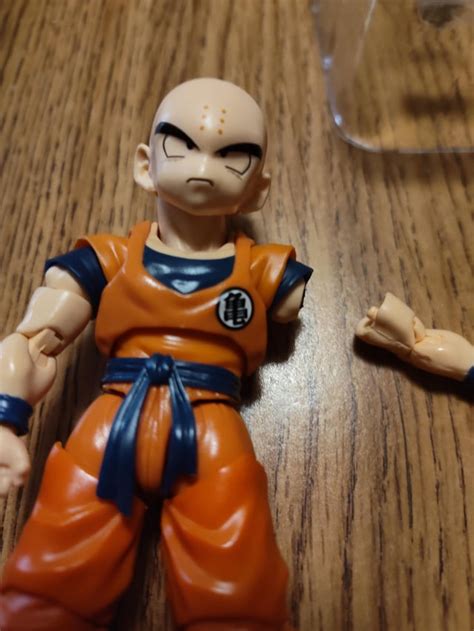 Krillin Issue R Shfiguarts