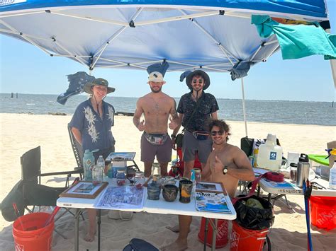USM Graduate Students Host Beach Cleanup The University Of Southern