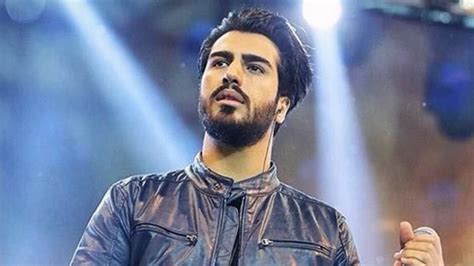 خواننده ماکان بند الکس شد