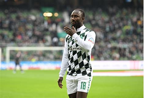 منتخب غينيا يستدعي كيتا وسيلا لقائمته في أمم أفريقيا