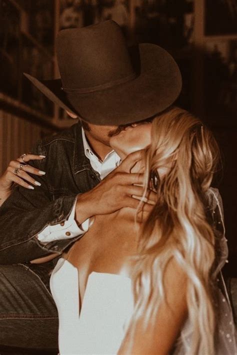 Pin By Junglebees On Future Goals Country Wedding Pictures Wedding