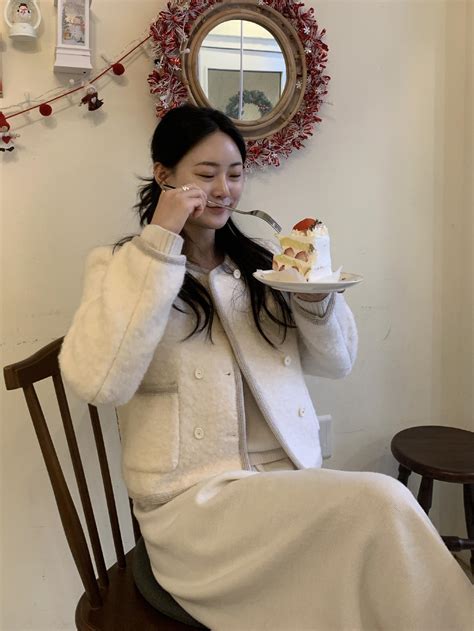 라벨라데이 슈어 울 안감 누빔 트위드 노카라 부클 자켓