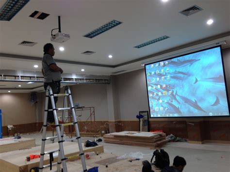 Jasa Instalasi Bracket Projector Fixed Multi Data Projector
