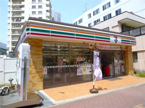 名古屋のコンビニ（セブンイレブン・ファミリーマート・ローソン・他）画像を掲載しています。