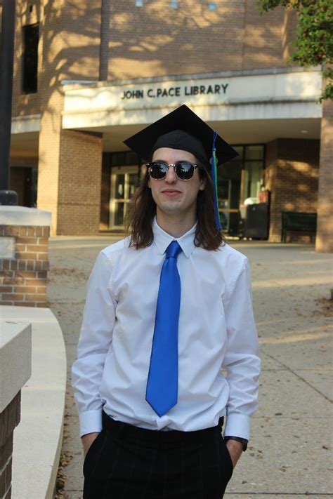 Graduation Uwf Communication Journalism Hunter Morrison