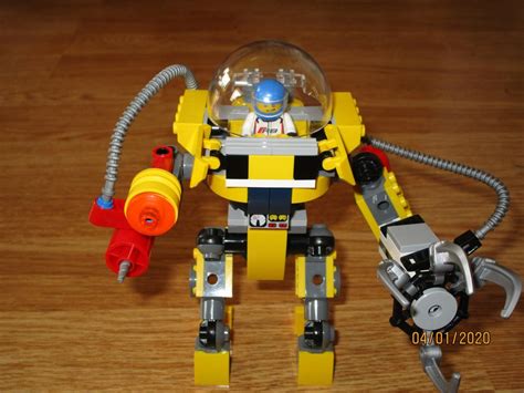 Lego Moc Underwater Mining Mech By Trambareman Rebrickable Build