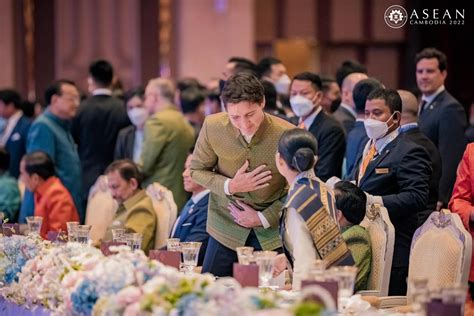 Gala Dinner For Asean Heads Of Stategovernmentdelegation And Spouses