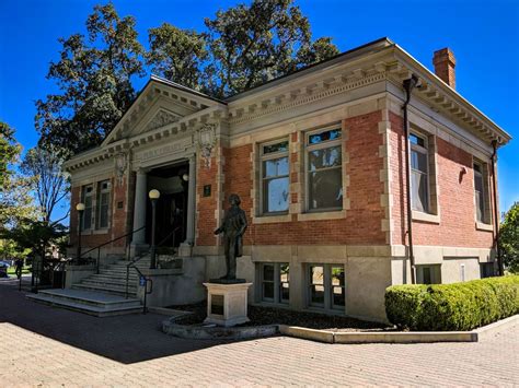 Retail Therapy Bliss 30 Unique Shopping Spots In Charming Templeton