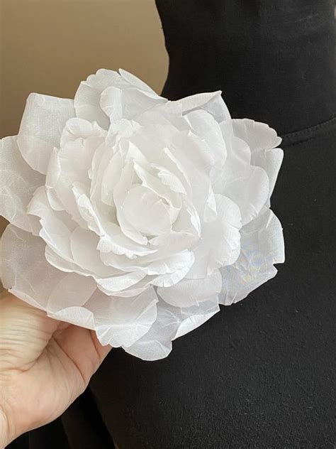 Брошь роза — цена 500 грн в каталоге Броши Купить аксессуары по доступной цене на Шафе Украина