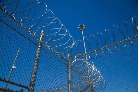 Airway Heights Correctional Officer Charged With Smuggling Drugs To