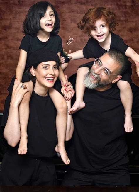 عکس‌ جذاب شبنم قربانی بازیگر نقش طوبی در کنار همسر و فرزندان اش