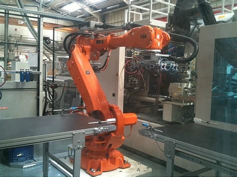 Robots Automation Cells Suppliers PlastikCity