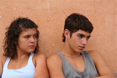 5 Ways Anxiety Can Ruin Your Dating Life Girlsaskguys