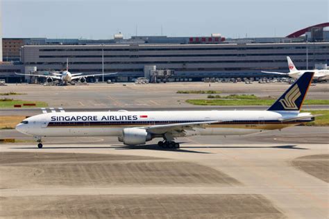 シンガポール航空 Boeing 777 300 9v Swl 羽田空港 航空フォト By やまモンさん 撮影2023年07月16日