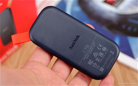 520mbs快速读取！闪迪移动固态硬盘e30评测产品电脑爱好者