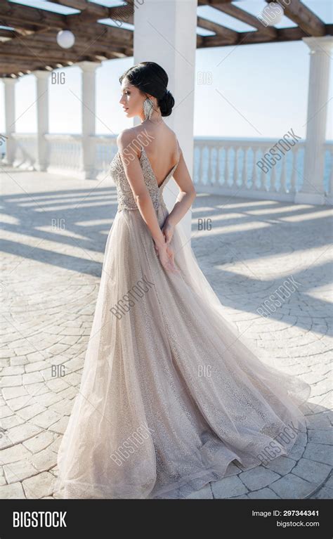 Beautiful Woman Image And Photo Free Trial Bigstock