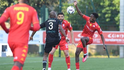 Football Ligue 2 Qrm Sest Arraché Face à Annecy à Défaut Dêtre