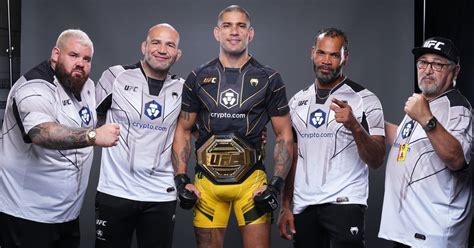 Morning Report Daniel Cormier Credits Glover Teixeira For Alex Pereira