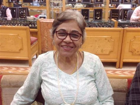 Actress Veena Kapoor Brutally Killed And Dumped In River By Son Over