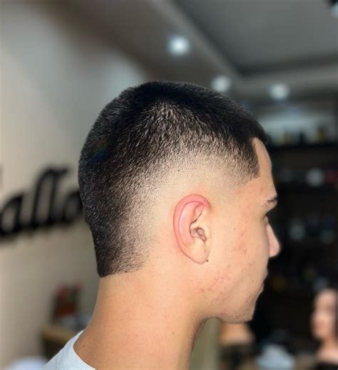 Gaya Rambut Buzz Cut Yang Sedang Viral Di Kalangan Pria Indonesia