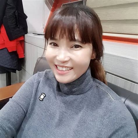 수진 Cometrue233 • Threads Say More