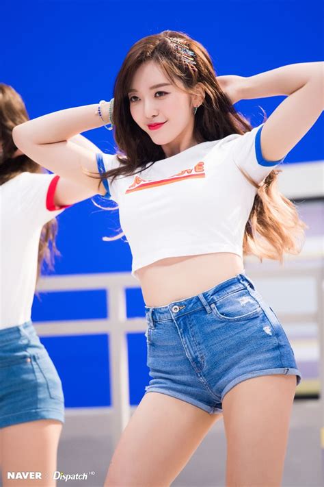 Pin On Favourites Kpop Idols