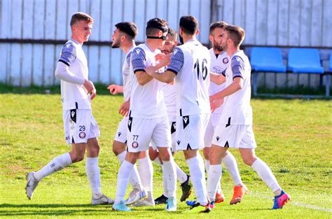 Струга ТЛ со триумфот над Работнички ја зголеми предноста пред Шкупи Фотогалерија