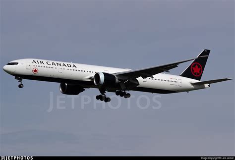 C FITW Boeing 777 333ER Air Canada Lars Jecker JetPhotos
