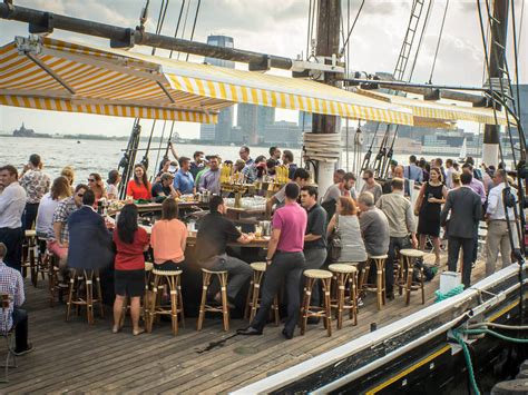 The 20 Best Waterfront Restaurants In Nyc For Stunning Views
