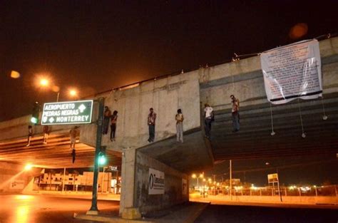 Hallan 4 Cadáveres Colgados De Un Puente En Norte De México El Diario Ny
