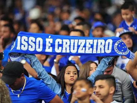Procuradoria Do Stjd Denuncia Cruzeiro E Grêmio Por Cantos Homofóbicos