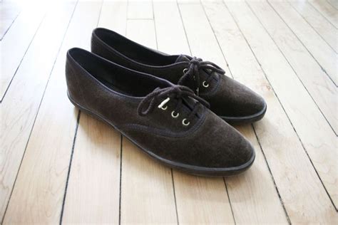 1980s Brown Velvet Grasshopper Lace Up Tennis Shoes By Mallardvintage On Etsy Justice Shoes