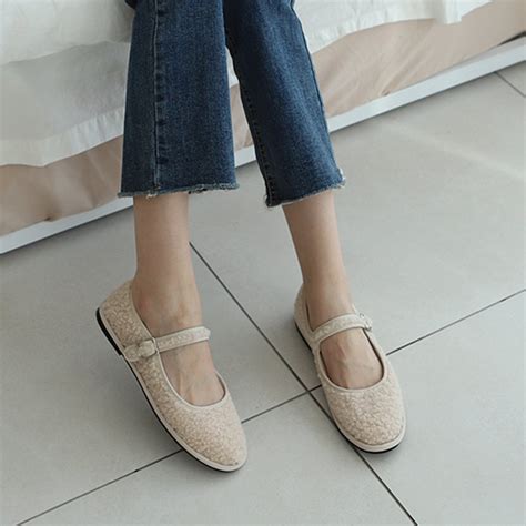 쥬드 양털 후리스 기모안감 따뜻하고 귀여워 15cm 미츄 뽀글이 메리제인 플랫슈즈